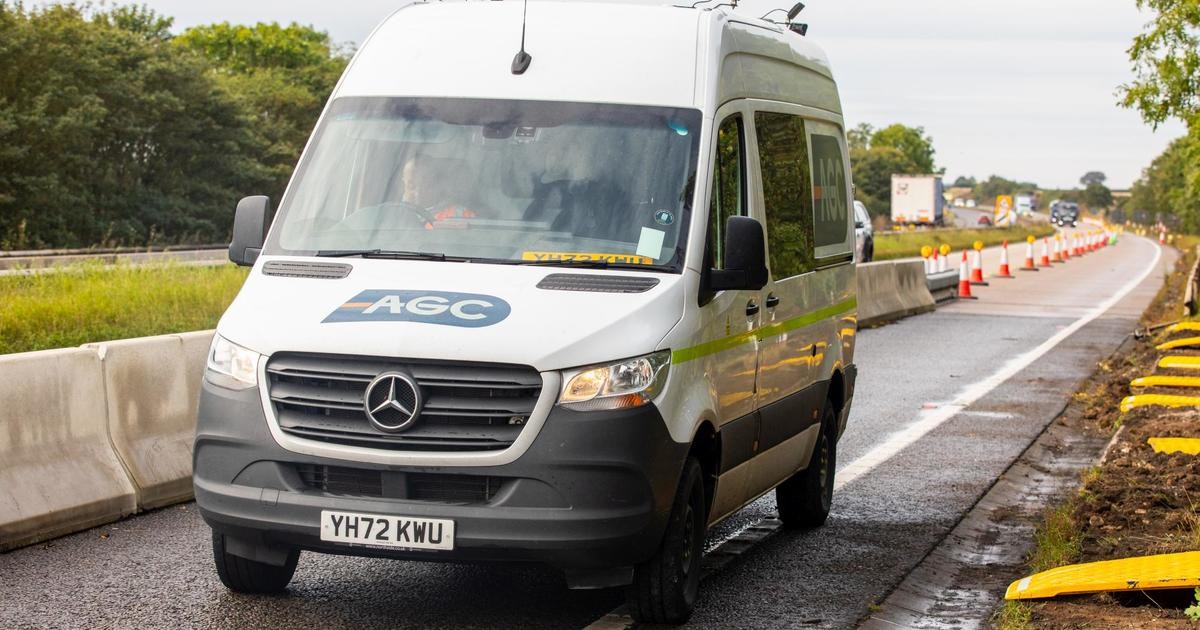 A180 Railway Triangle Parapet | AmcoGiffen