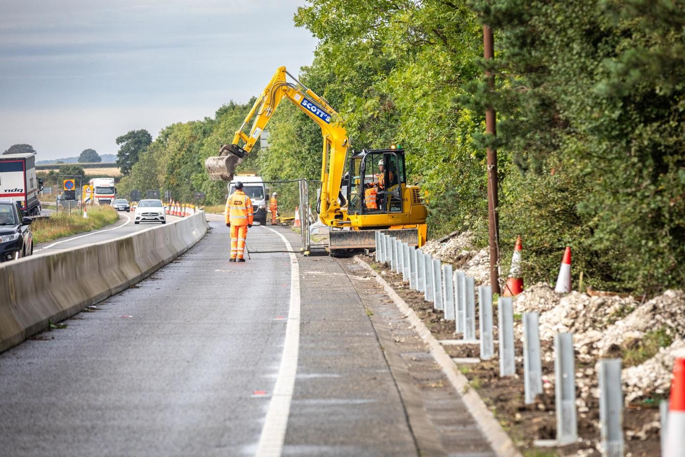 A180 Railway Triangle Parapet | AmcoGiffen